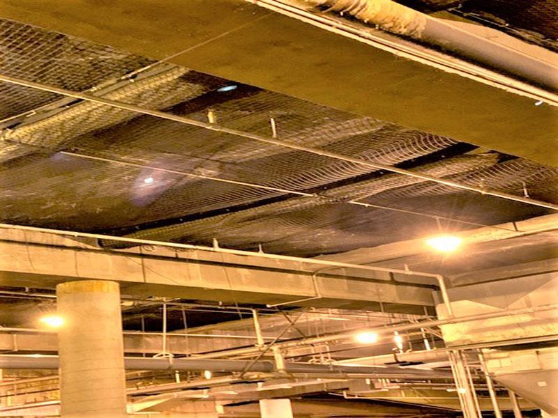 CUSTOM DEBRIS CONTAINMENT NETTING - Leon De Oro